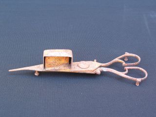 Candlesnuffer - Discover Islamic Art - Virtual Museum