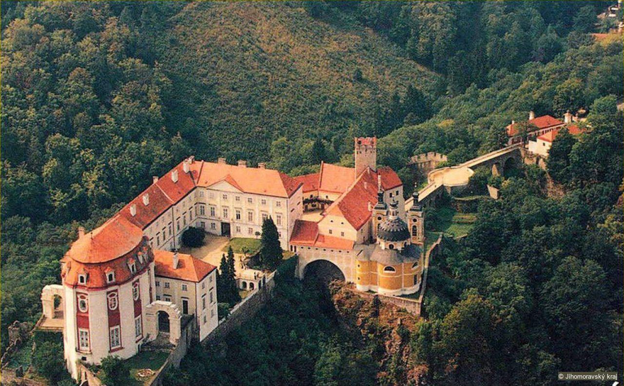Vranov nad Dyjí Chateau - Discover Baroque Art - Virtual Museum