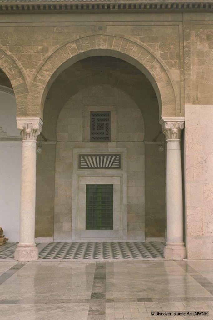 Mohamed Bey al-Muradi Mosque - Discover Islamic Art - Virtual Museum