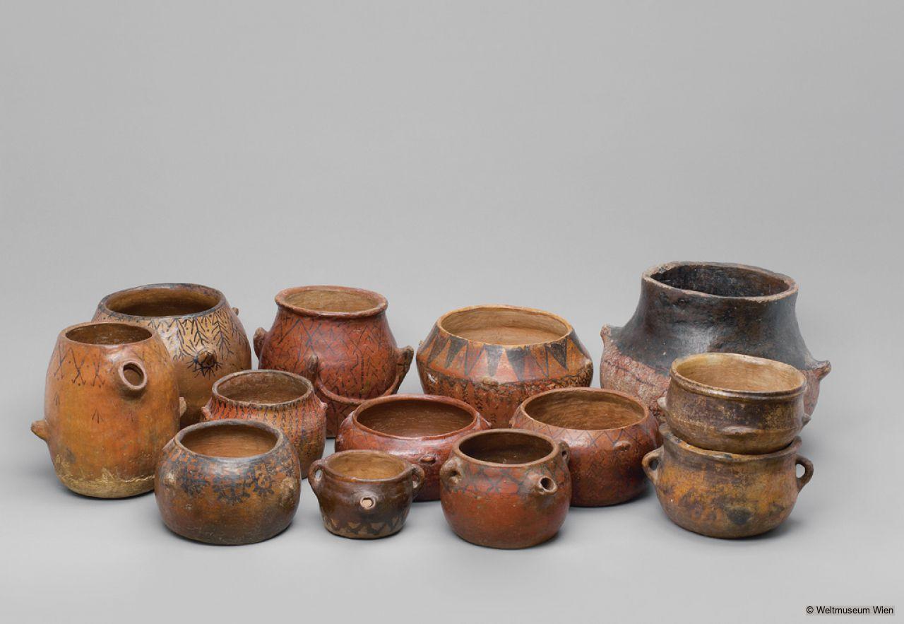 Storage vessels and two-part cooking pot - Discover Islamic Art ...