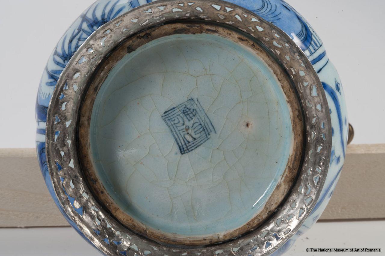 Water pipe ( qalyan ) - Discover Islamic Art - Virtual Museum