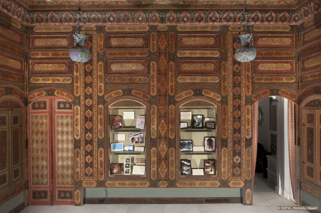 Walls and ceiling of the Damascus Room - Discover Islamic Art - Virtual ...