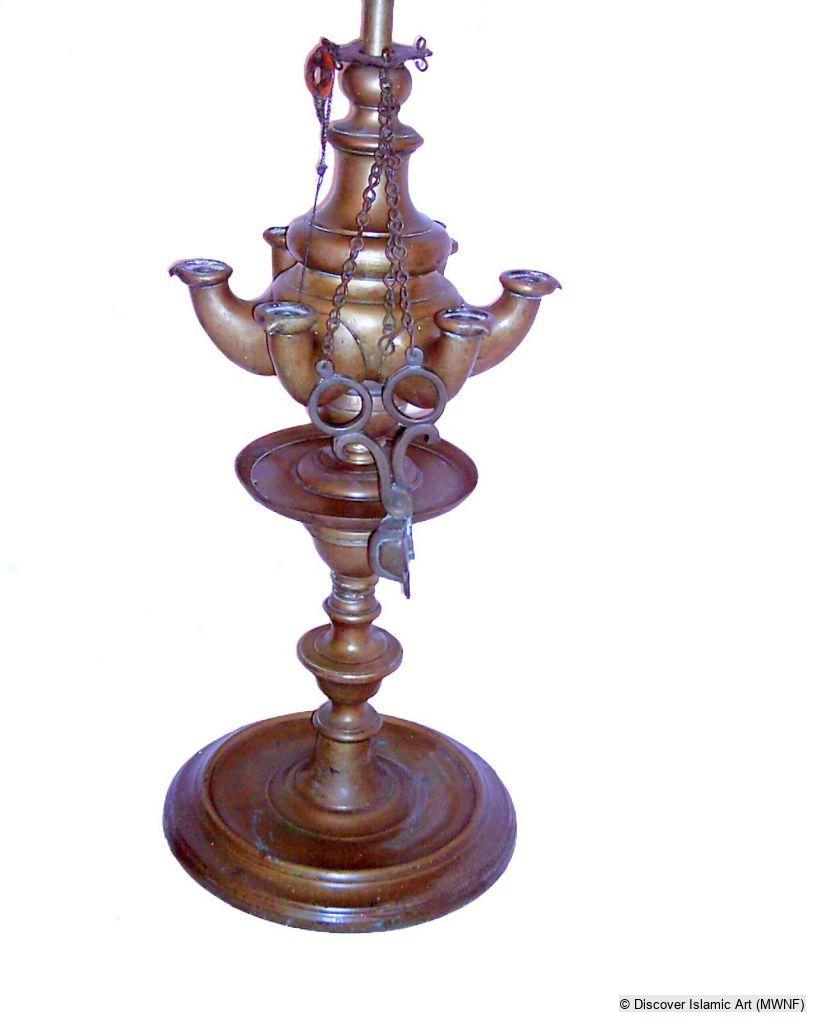 Oil lamp (qindil) - Discover Islamic Art - Virtual Museum